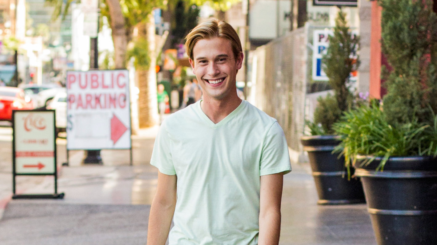 Meet TV's Hot New Psychic, Hollywood Medium's Tyler Henry