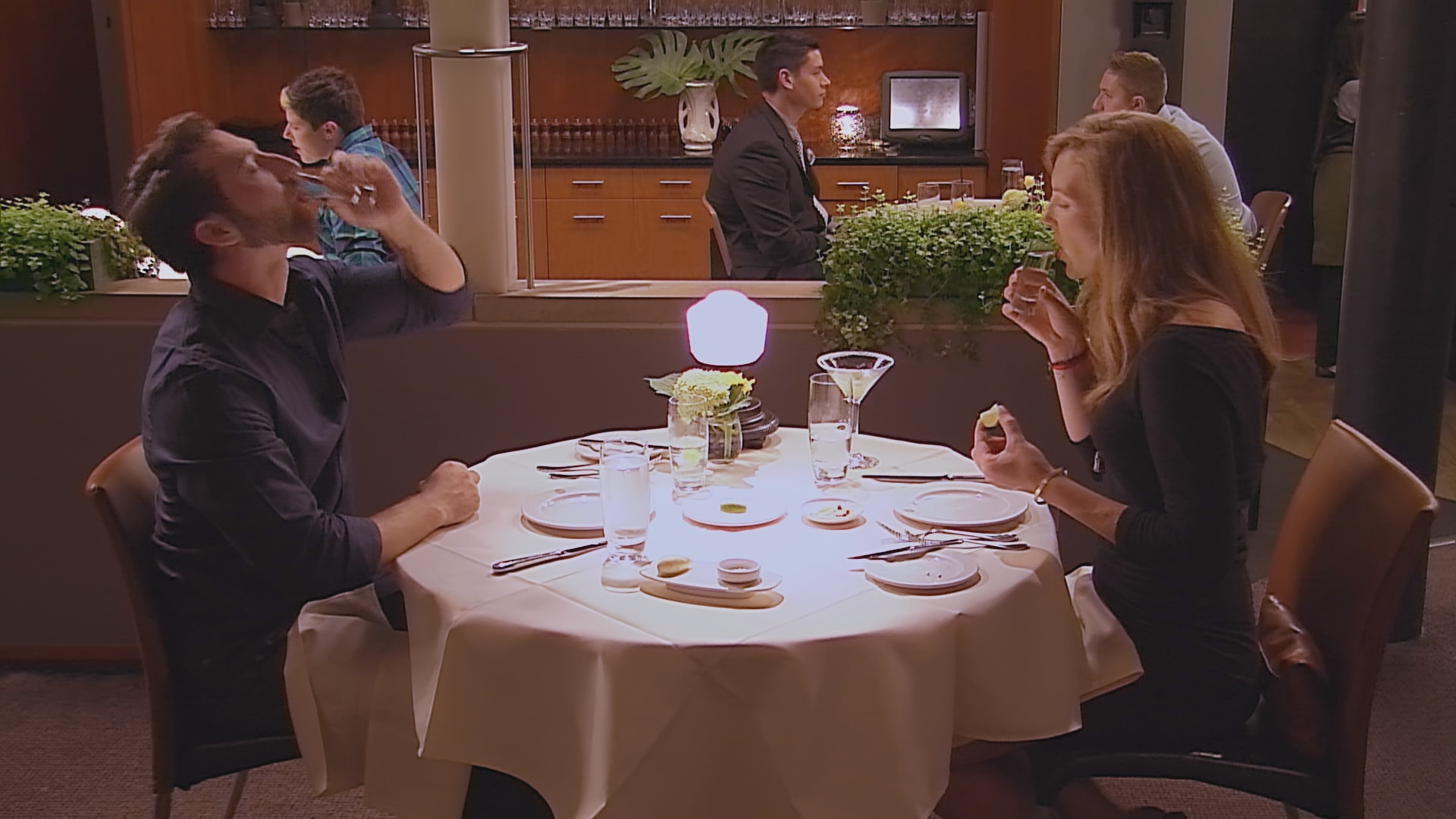 'First Dates' Couple Proves Talking Politics Is a Date No-No (VIDEO)