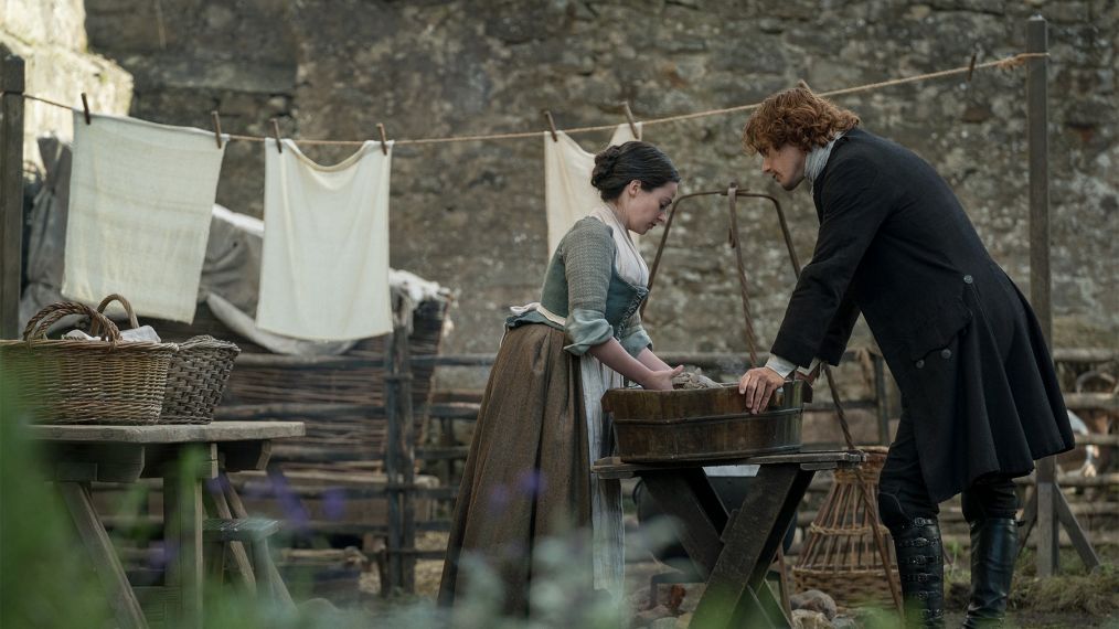 Outlander Claire And Jenny Reunite In New Episode Photos