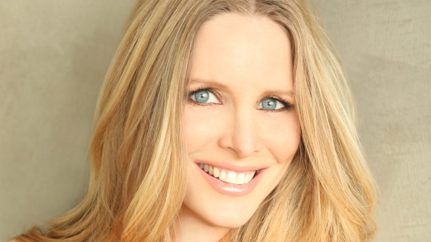 'The Young and the Restless': Lauralee Bell Talks Cricket Name