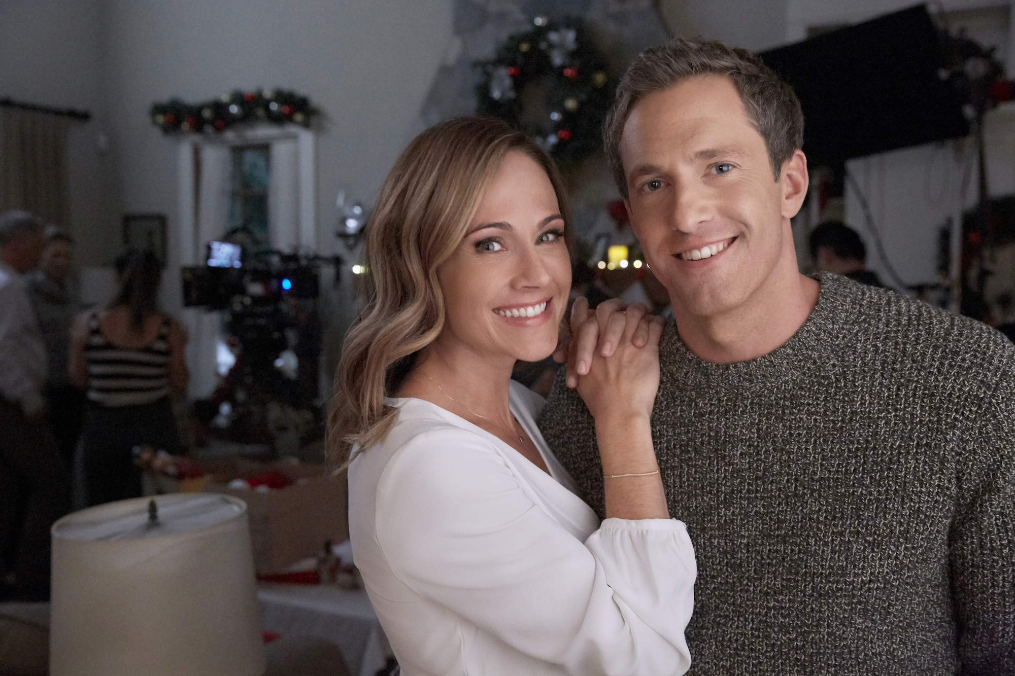 Nikki DeLoach on How 'Reunited at Christmas' Is Different From Other ...