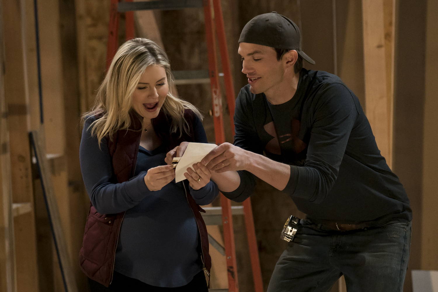 'The Ranch' Star Elisha Cuthbert Teases How a Baby Changes Colt and ...