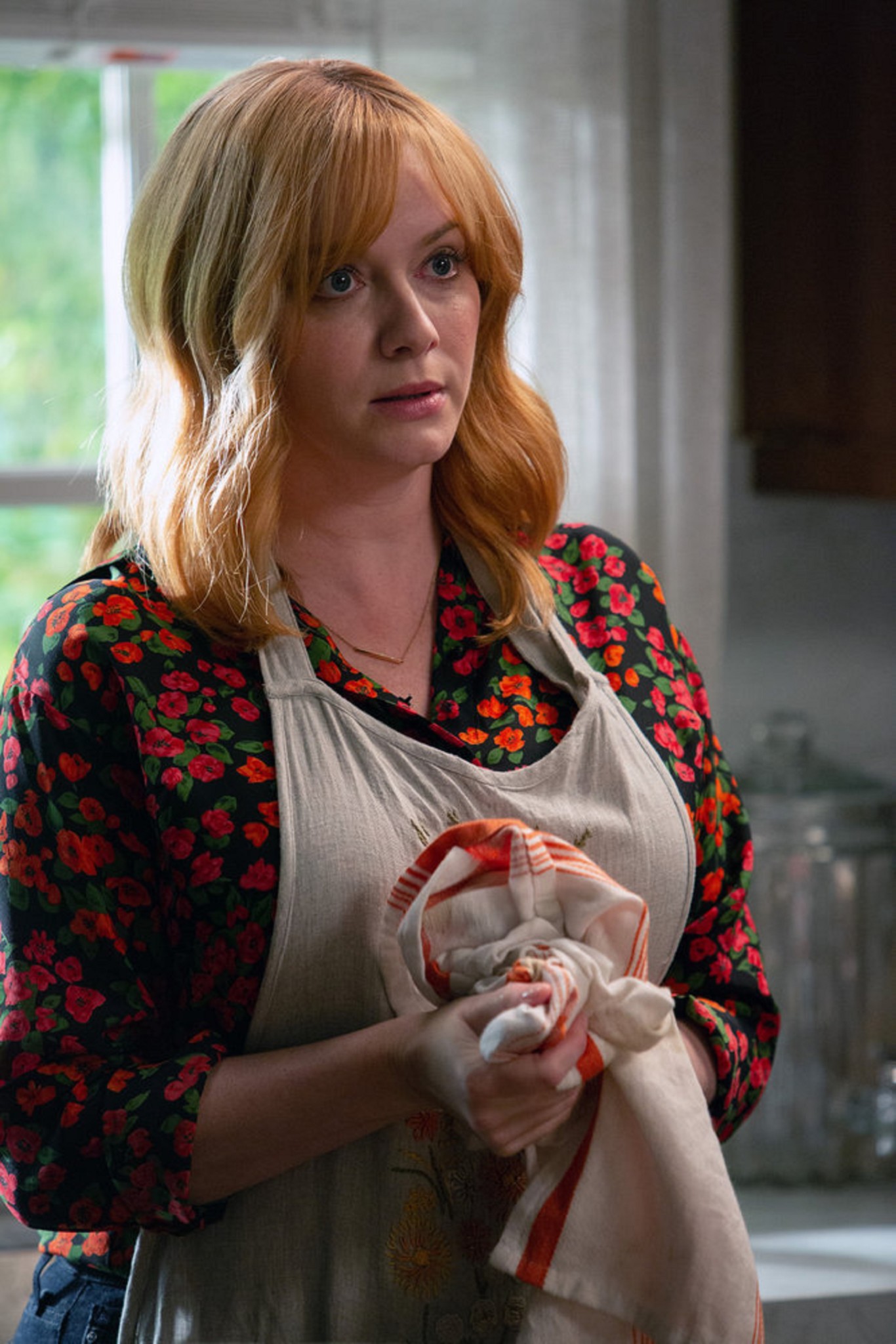 'Good Girls' Sneak Peek: Rio Sees Something Special in Beth (VIDEO)