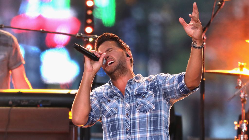 Country Music's Biggest Stars Kick Off Summer at 2019 CMT Music Awards
