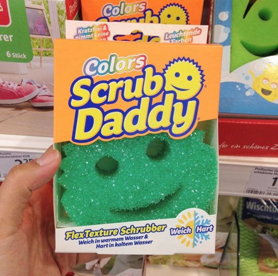 Scrub Daddy