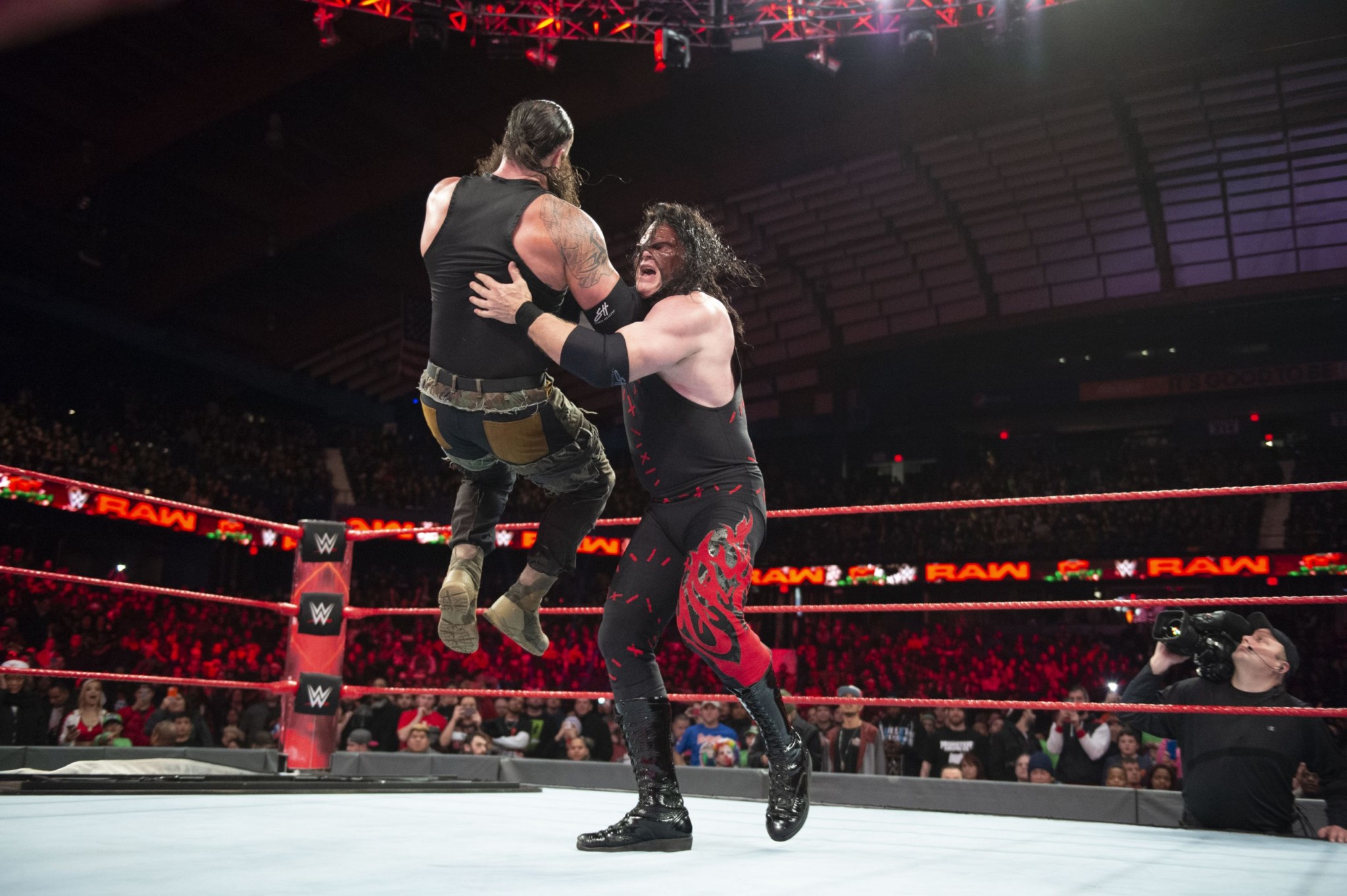 Glenn Jacobs on Writing 'Mayor Kane' and Transitioning From WWE to Politics