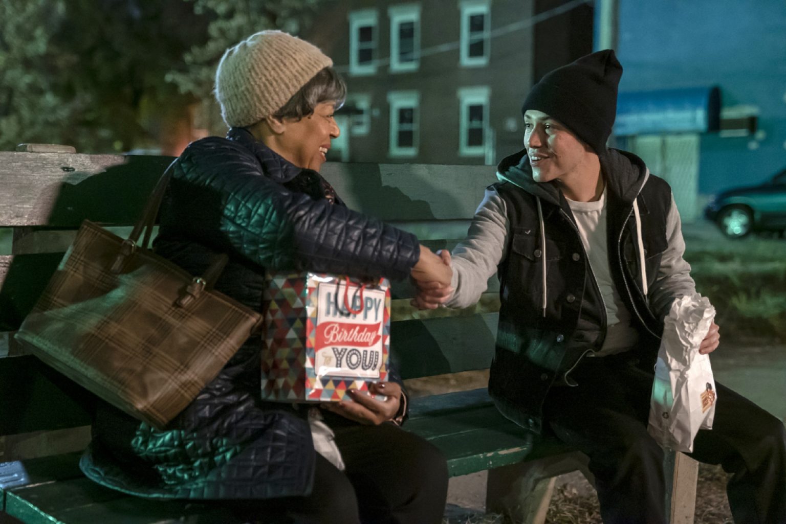 'Shameless': Carl's Mission, Ian's Issue & Debbie Meets a Stranger in ...