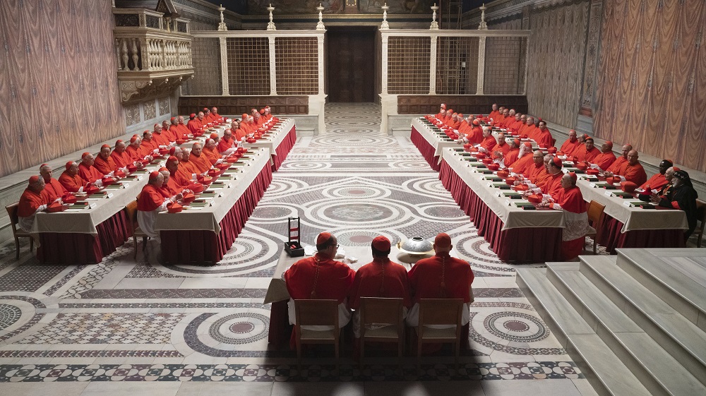 John Malkovich Joins the Returning Jude Law in HBO's 'The New Pope ...