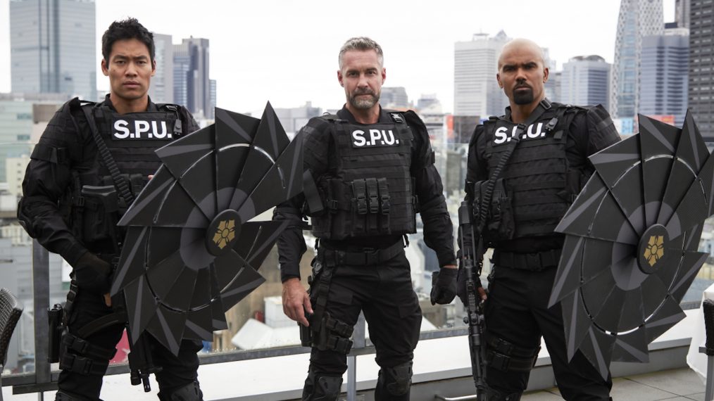 Go Behind the Scenes as 'S.W.A.T.' Takes Part in a Manhunt Across Tokyo ...