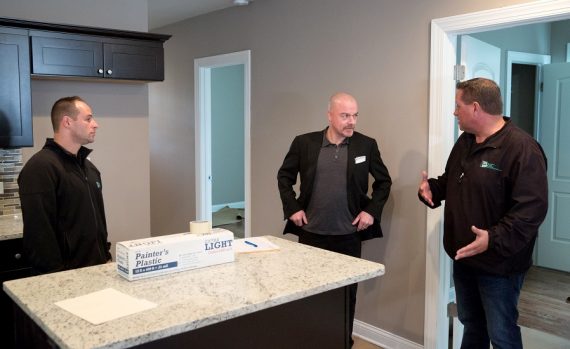 Can Sean Conlon Help Struggling Newbies in 'The Deed: Chicago' Season 2 ...