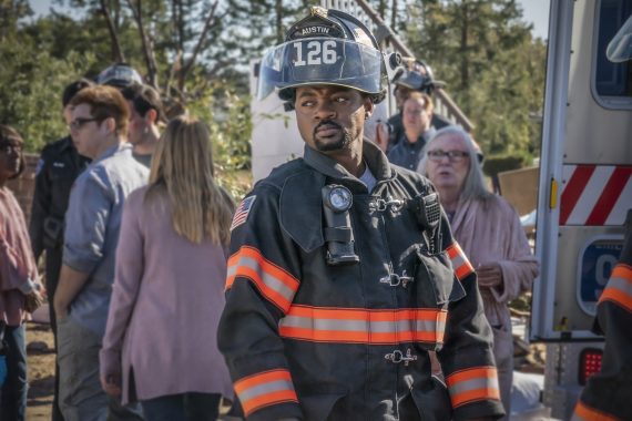 '9-1-1: Lone Star's Brian Michael Smith on Paul's Romantic Leap of Faith & What's Next