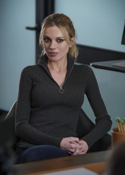 Anna Kolcheck Returns to 'NCIS: LA' With a Warning for Callen (PHOTOS) Anna Kolcheck Returns to 'NCIS: LA' With a Warning for Callen (PHOTOS)