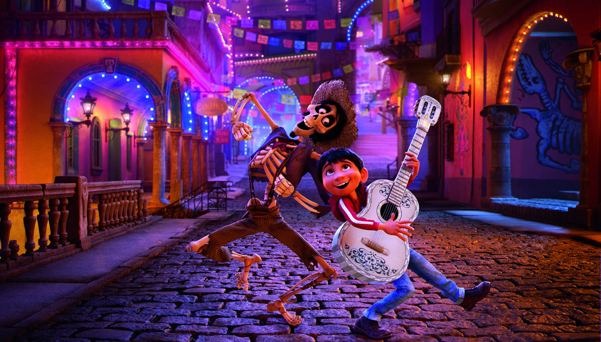 Full Schedule for Freeform's 'Funday' Father's Day Weekend Marathon