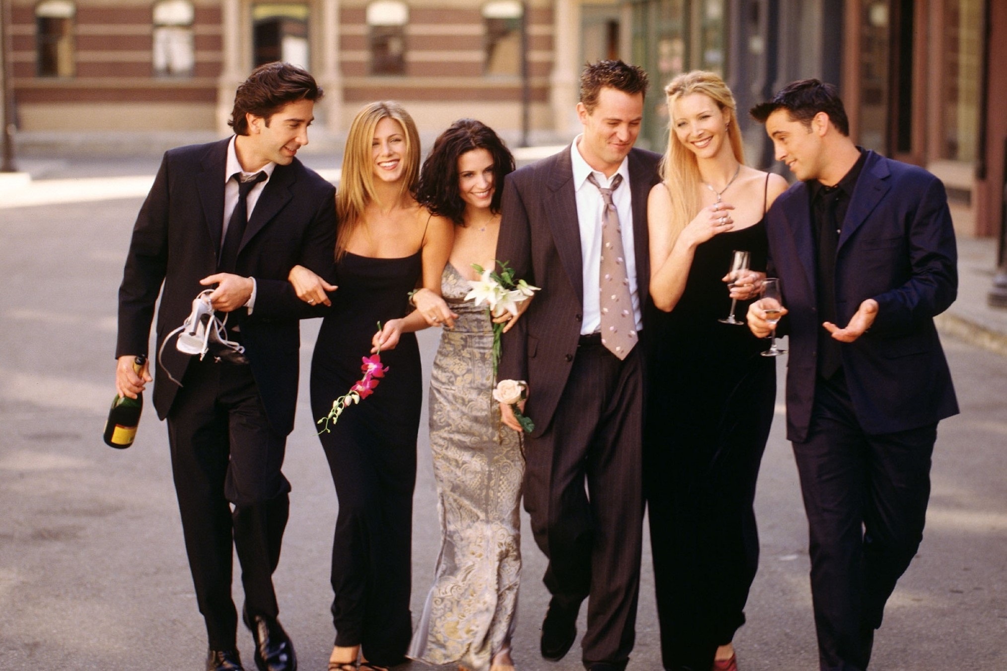 David Schwimmer Offers Filming Update on 'Friends' Reunion Special (VIDEO)