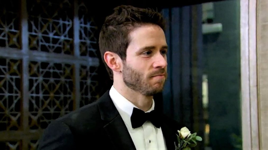 Olivia's Friends Grill Brett in 'Married at First Sight' Sneak Peek (VIDEO)