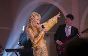 Dolly Parton's Heartstrings - Netflix Anthology Series - Where To Watch