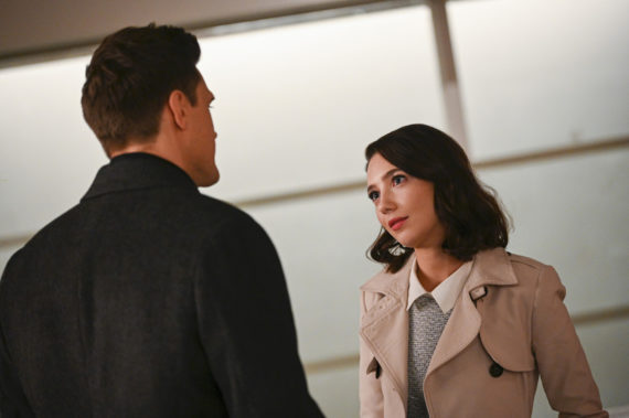 How 'The Flash' Is Writing Out Ralph in Season 7 — Plus, Will Sue Return?