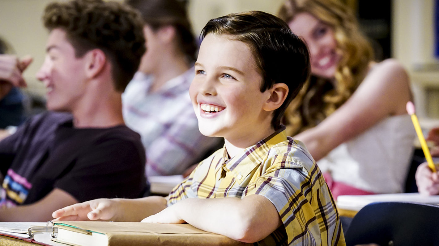 'Young Sheldon' Boss on Graduation & More 'Big Bang' Easter Eggs in ...