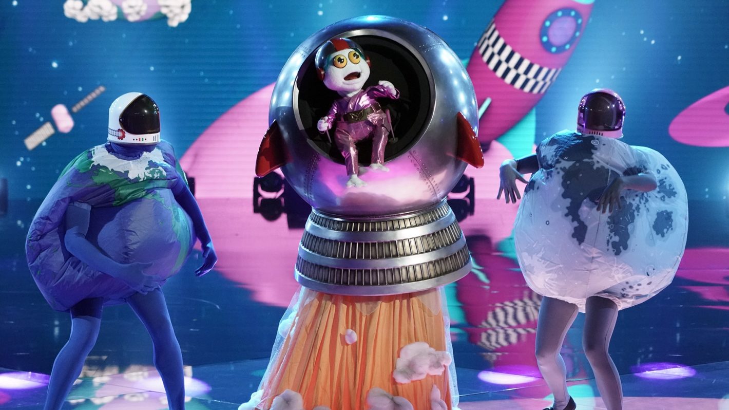 'The Masked Singer': Baby Alien Shakes Things Up & Gremlin Shocks ...