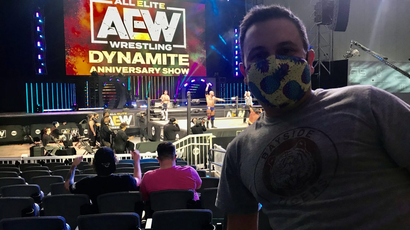 What It's Like to Attend a Live All Elite Wrestling 'Dynamite' Show ...