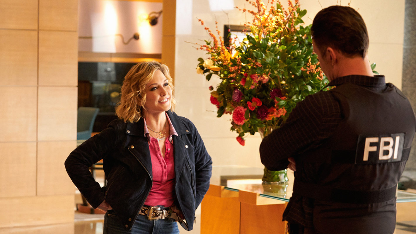 'FBI: Most Wanted': Amy Carlson Introduces Her 'Lone Wolf' Character