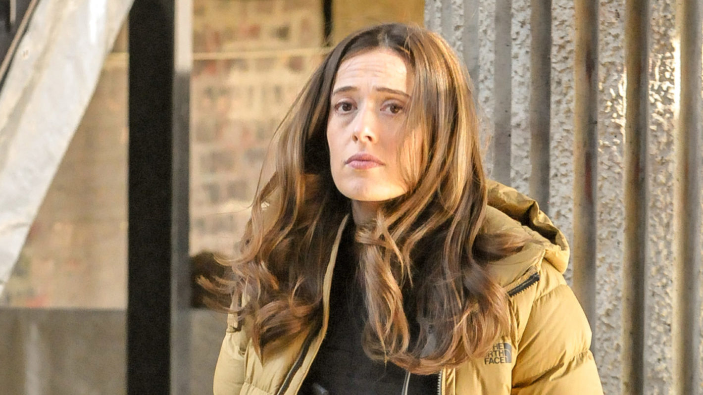 'Chicago P.D.'s Marina Squerciati on Kim Being a 'Mom,' & What's Up ...