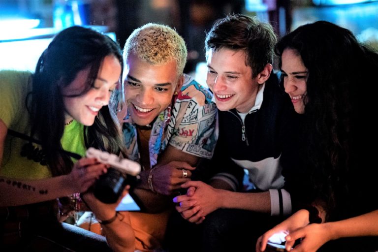 'Genera+ion' Teases a Slice of Teenage Life in First Full HBO Max ...