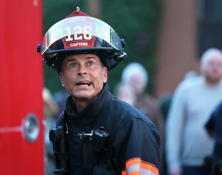 '9-1-1: Lone Star' Showrunner on That Cliffhanger, the Future of Tarlos ...