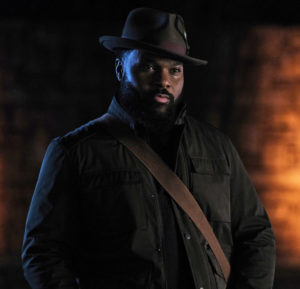 'The Resident' Star Malcolm-Jamal Warner on AJ's Big Decision: He 'Does ...