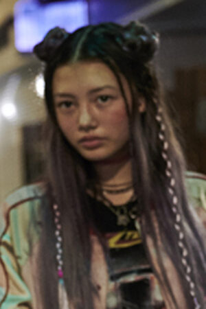 Miku Martineau - Actress