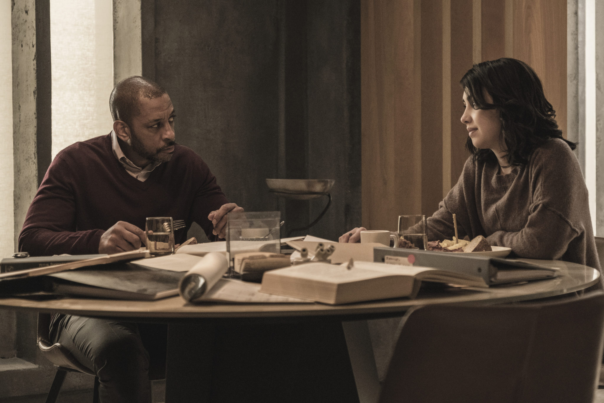 Will Hope Betray the CRM? 'TWD: World Beyond' Star Alexa Mansour on ...