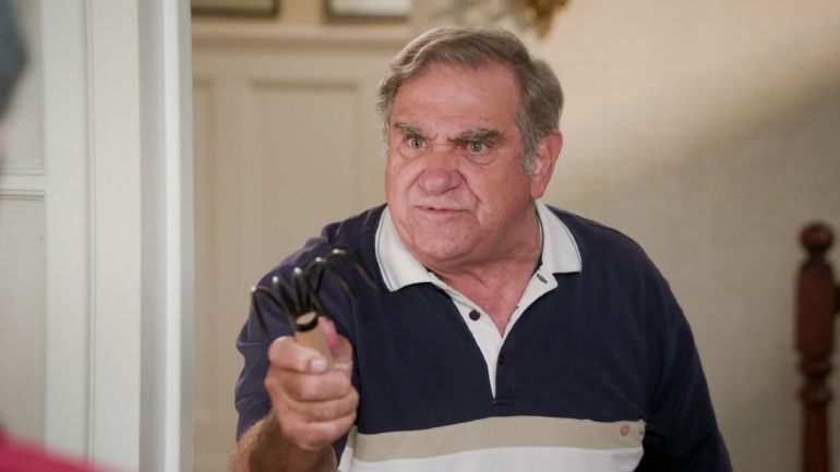 Former 'Wonder Years' Dad Dan Lauria Previews His 'Goldbergs' Guest Role