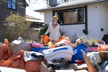 Is 'Maid' Based on a True Story? What You Need to Know About the ...