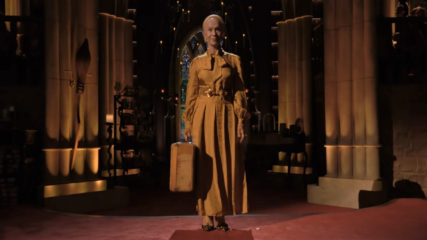 Helen Mirren Gets Into the Spirit of 'Harry Potter' With the 'Hogwarts ...