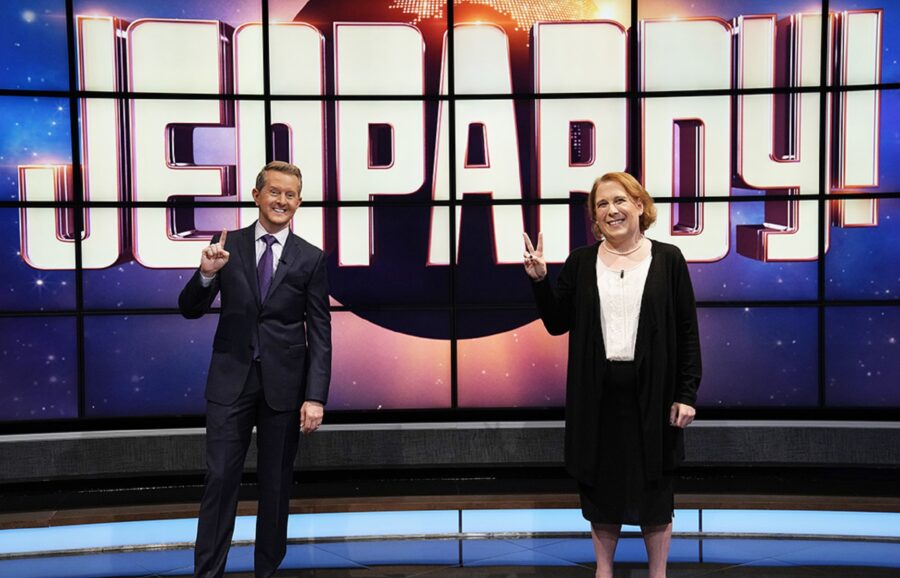 Loot - Apple TV+ Series - Where To Watch