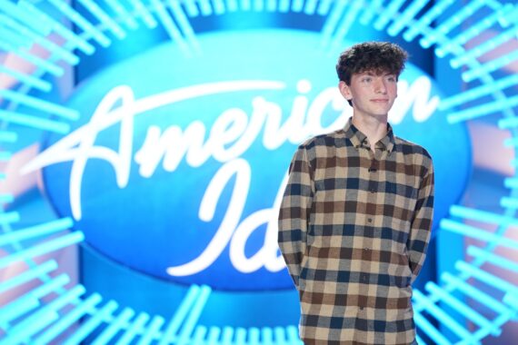 'American Idol' Hands Out Final Golden Tickets Headed Into 'Hollywood ...