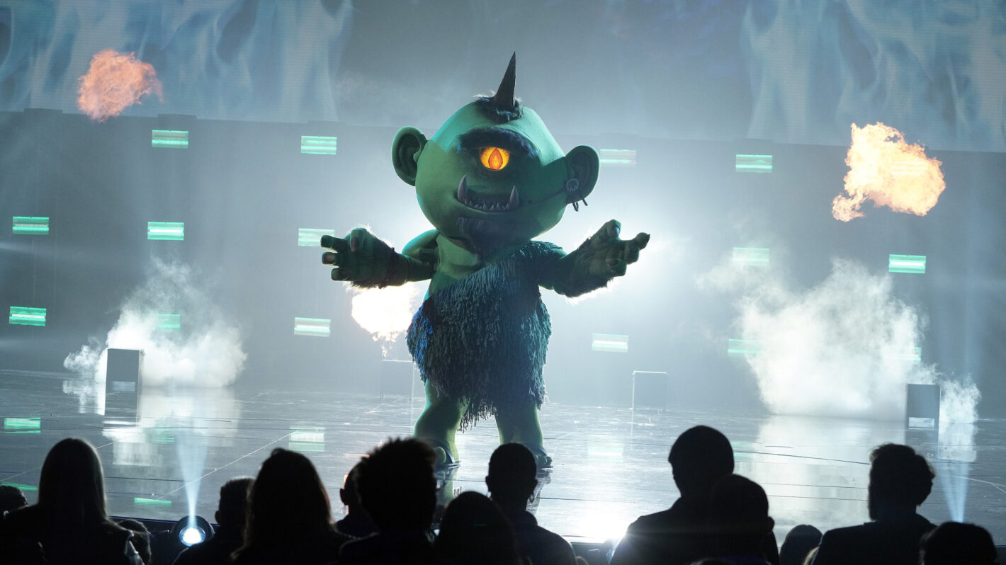 'The Masked Singer' Season 7 Premiere Sneak Peek: Is Cyclops a 'Cobra ...