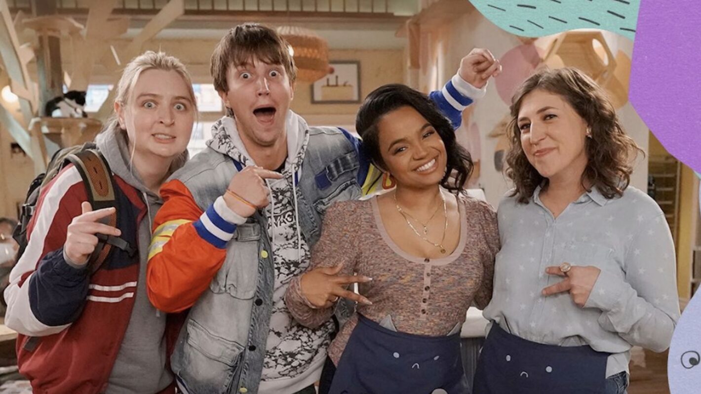 'Call Me Kat' & 'Welcome to Flatch' Wild Crossover Features Robin Thicke