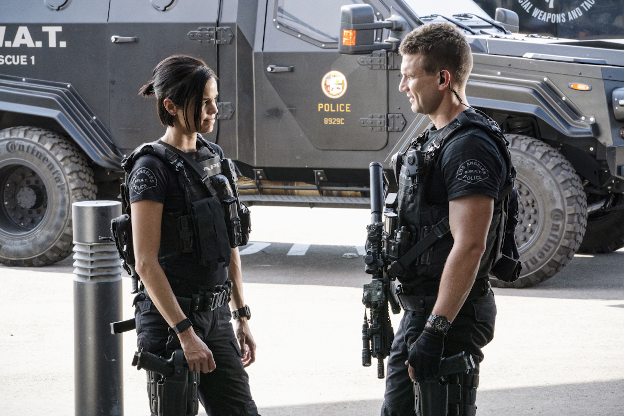 'S.W.A.T.': Lina Esco on Her Hope for Chris & Street, Plus Reaching 100 ...