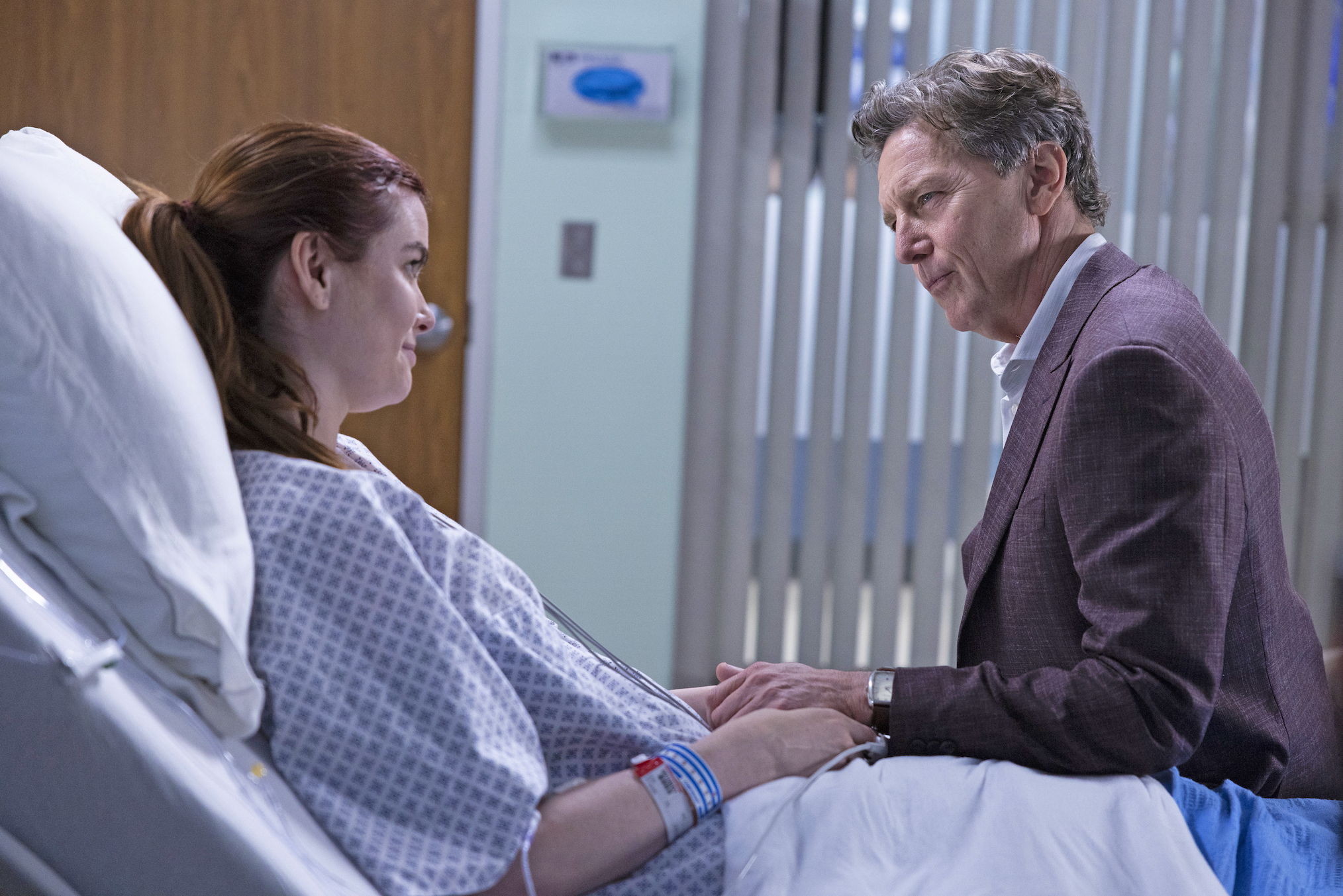 'The Resident' Boss Talks Conrad's Choice, Kit & Bell's Wedding, and More