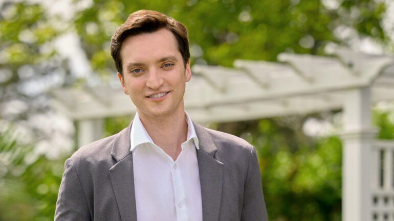 Richard Harmon Says Rom-Com 'Game, Set, Love' Was a 'Marriage of ...