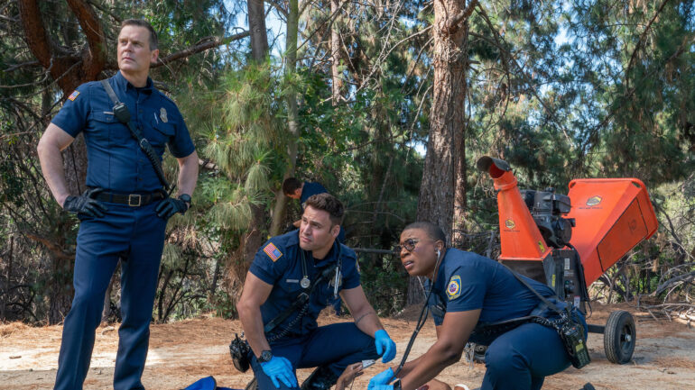 See How '9-1-1' Brought Season 6 Premiere Blimp Disaster to Life