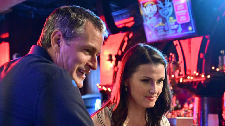 'Blue Bloods': Bridget Moynahan Teases Erin's Campaign & 'Spark' With ...