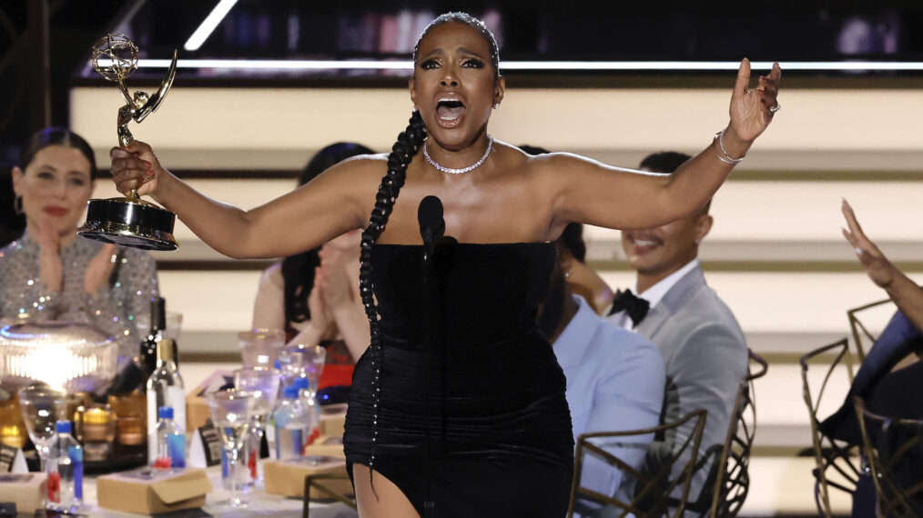 Sheryl Lee Ralph Accepts Emmy With Rousing A Cappella Performance (VIDEO)