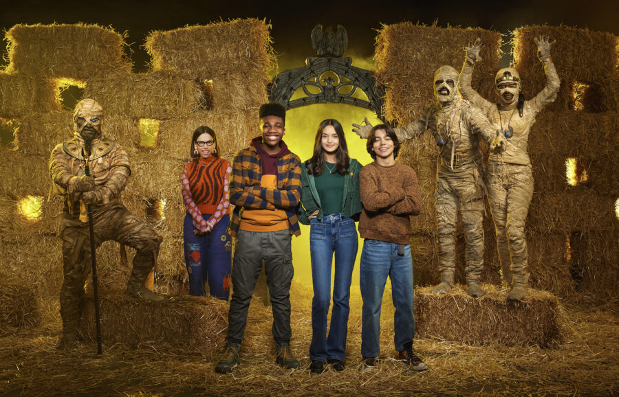 Under Wraps (2021) - Disney Channel Movie - Where To Watch