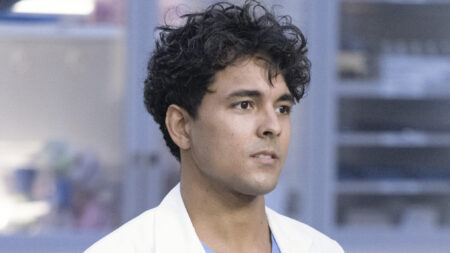 ‘Grey’s Anatomy’ Fall Finale: Mer’s Life Goes Up in Smoke (RECAP)