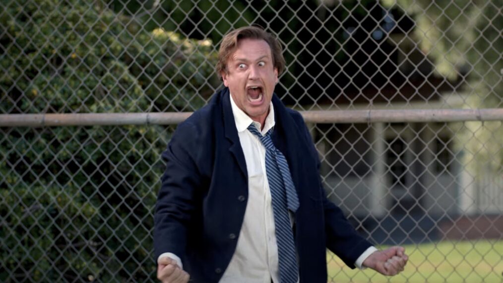 'Shrinking': Jason Segel Plays Therapist on Verge of Breakdown in ...