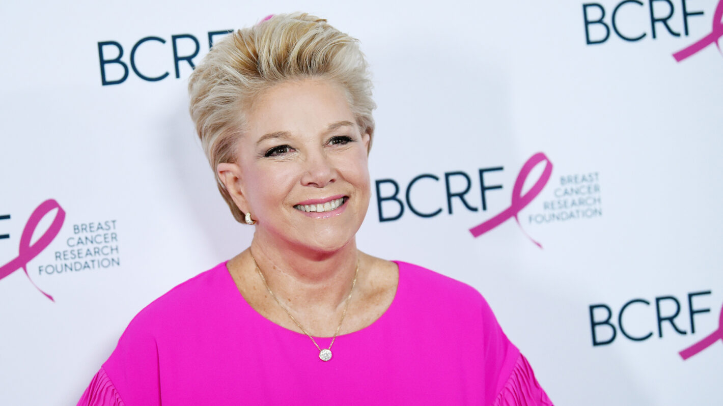Former 'GMA' Host Joan Lunden Slams ABC For Replacing Her With Younger ...