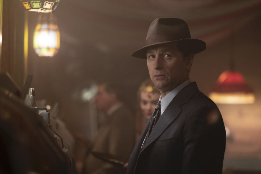 'Perry Mason' Season 2: Meet the New Cast & Characters of Depression ...