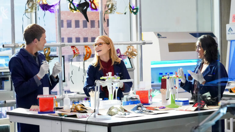 'CSI: Vegas': Greg Reunites With Catherine in Eric Szmanda's Next ...